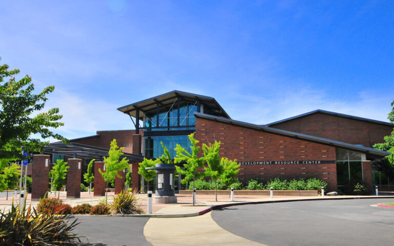 Aquatics Complex At Allan Witt Park - Capital Engineering